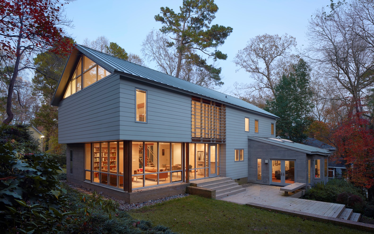 Casa modular moderna recubierta de madera - Casas Rusticas
