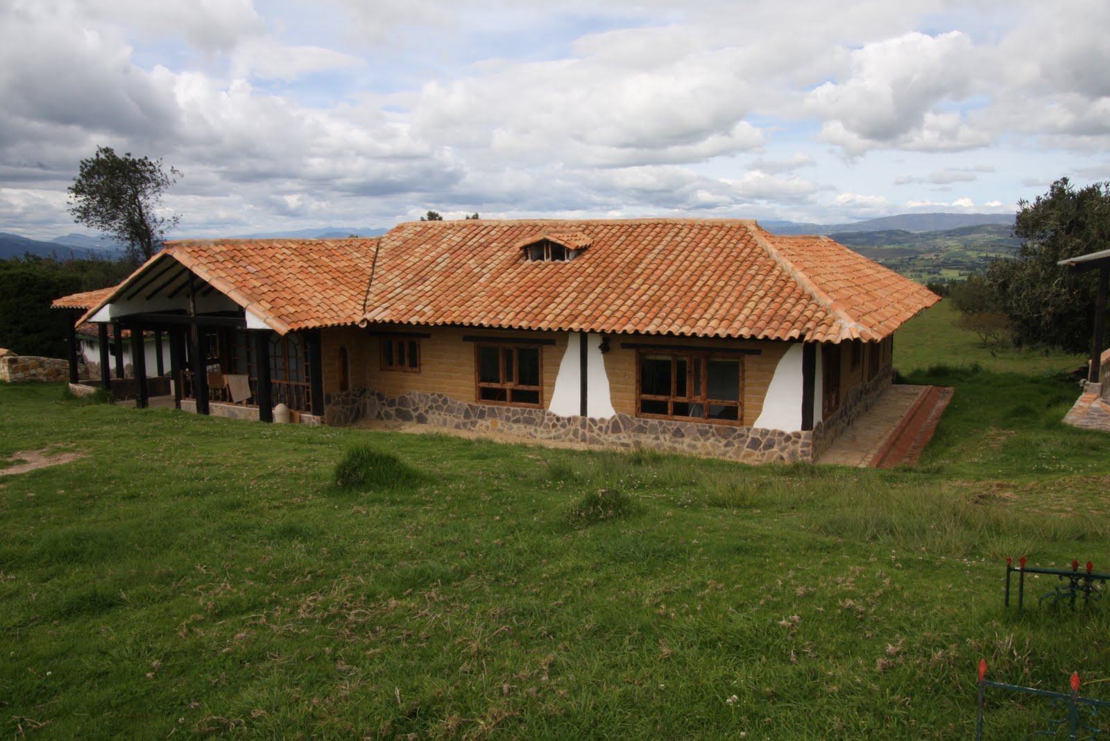 Casas rústicas con techo colonial - Casas Rusticas
